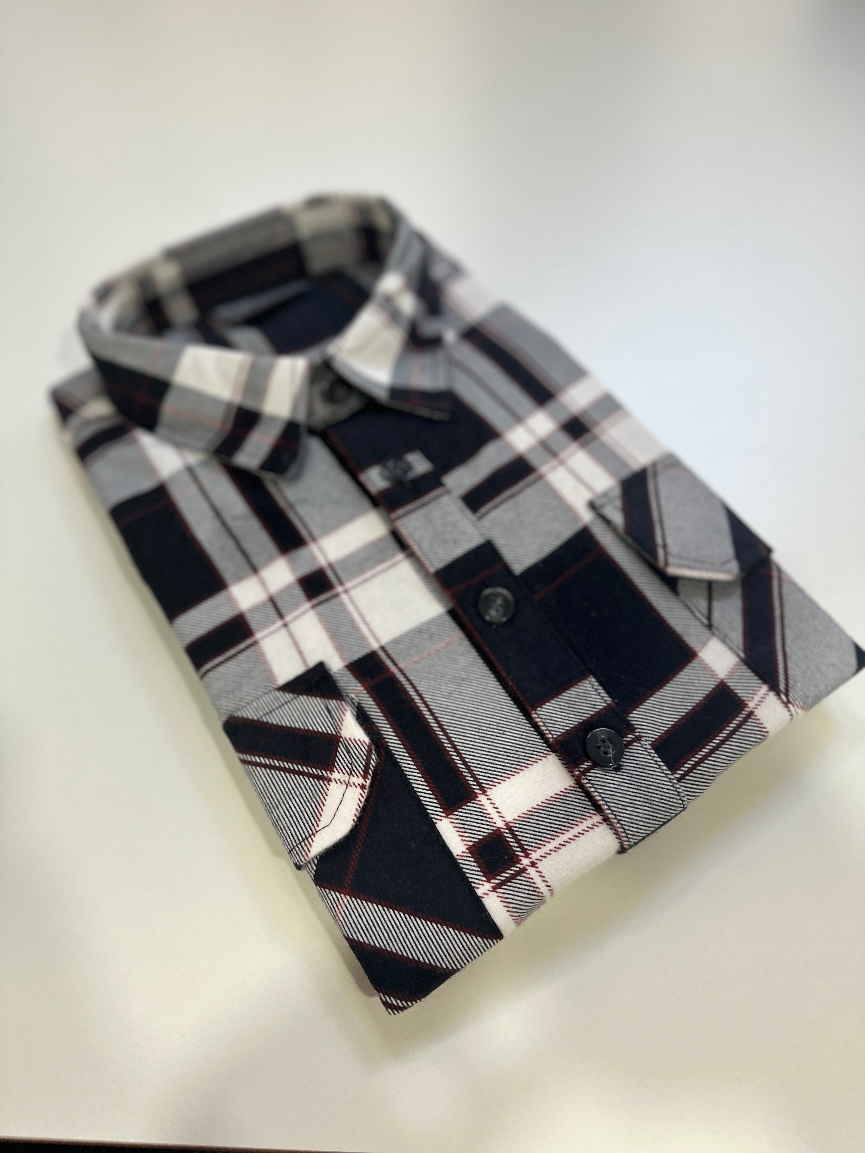 Pilgrim Clothing Company | Woven Shirts | Flannelette Shirts